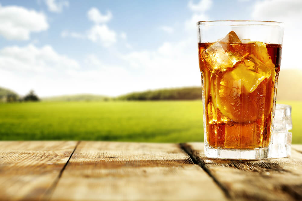 Teh Obeng: Es Teh Manis Khas Kepulauan Riau – Piramida.id